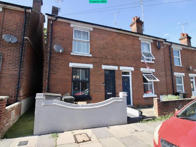 2 bedroom end of terrace house for sale