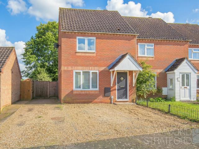 2 bedroom end of terrace house for sale