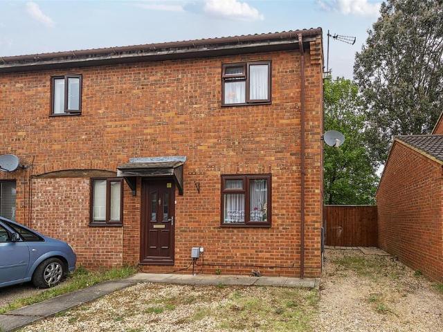 2 bedroom end of terrace house for sale