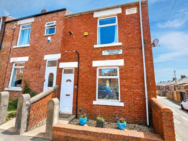 2 bedroom end of terrace house for sale