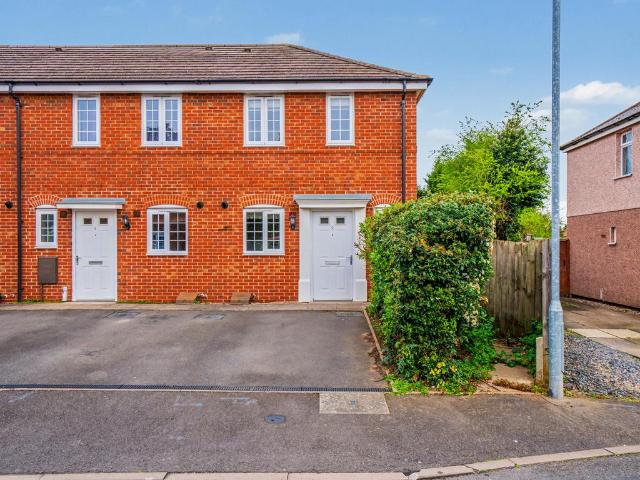2 bedroom end of terrace house for sale