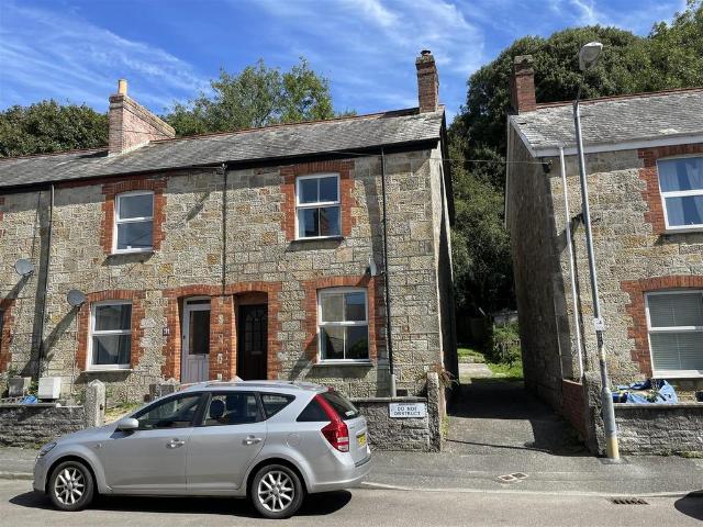 2 bedroom end of terrace house for sale