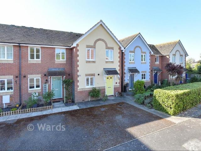 2 bedroom end of terrace house for sale