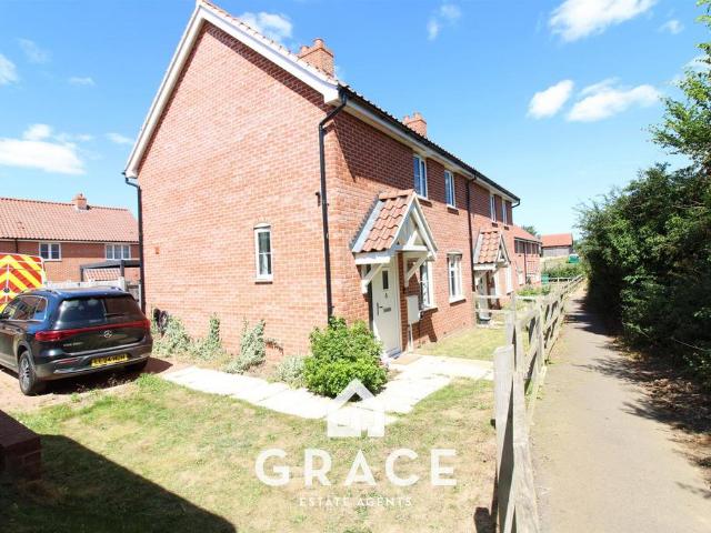 2 bedroom end of terrace house for sale
