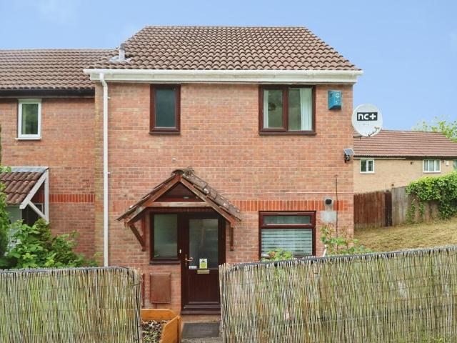 2 bedroom end of terrace house for sale
