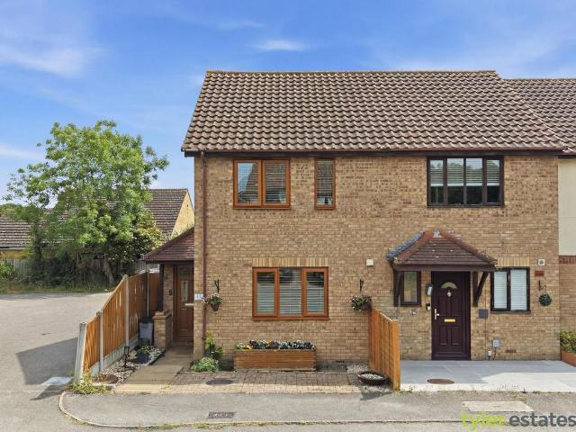 2 bedroom end of terrace house for sale