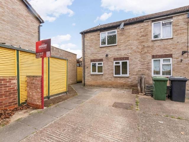 2 bedroom end of terrace house for sale