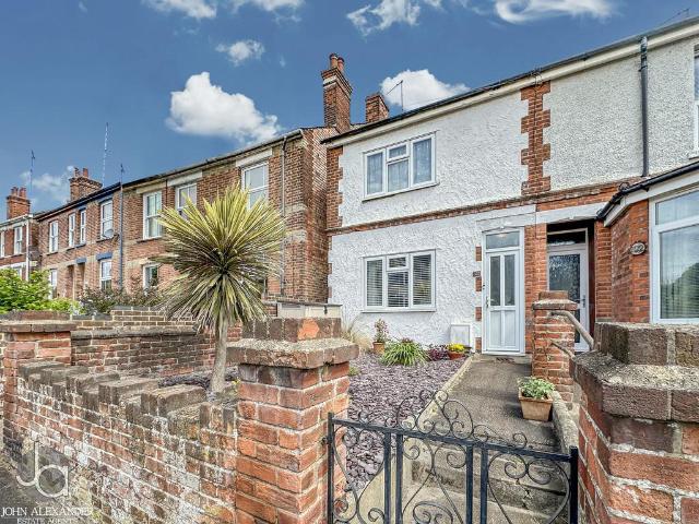 2 bedroom end of terrace house for sale