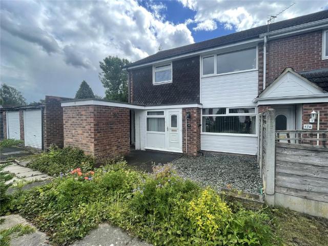 2 bedroom end of terrace house for sale
