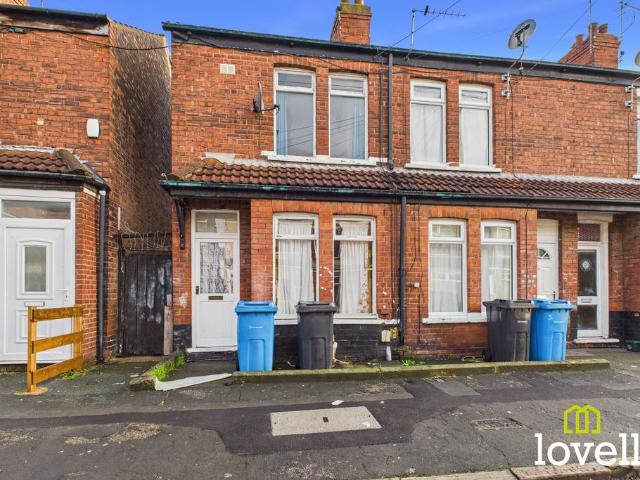 2 bedroom end of terrace house for sale