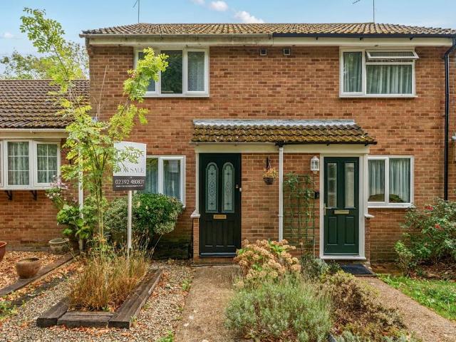 2 bedroom end of terrace house for sale