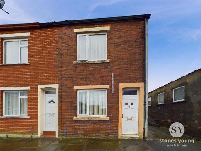 2 bedroom end of terrace house for sale