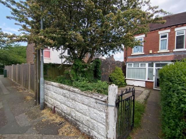 2 bedroom end of terrace house for sale