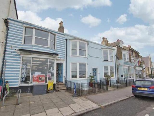 2 Bedroom End Of Terrace House For Sale In 15 The Strand