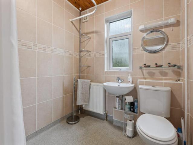 2 bedroom end of terrace house for sale in 56 Dougalston Gardens South, Milngavie, G62 6HT, G62