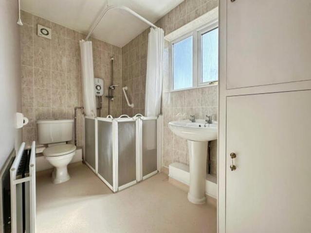 2 bedroom end of terrace house for sale in Connaught Road, Bilston, Wolverhampton, WV14 6NU, WV14