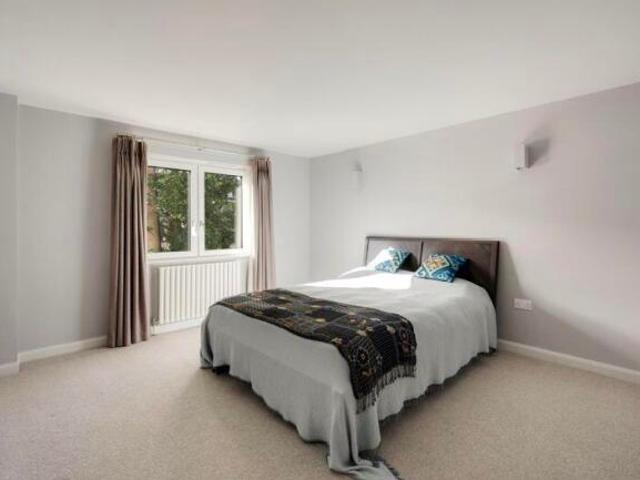 2 bedroom end of terrace house for sale in Caledonia Mews, Princess Victoria Street | Clifton, BS8