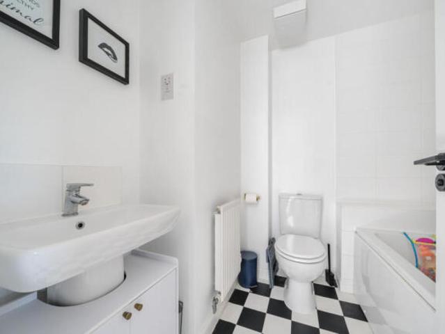 2 bedroom end of terrace house for sale in Cambrian Way, Worthing, West Sussex, BN13