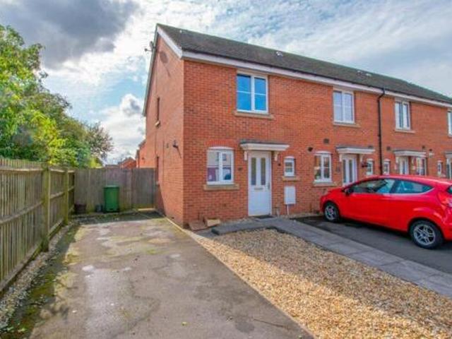 2 Bedroom End Of Terrace House For Sale In Cardiff