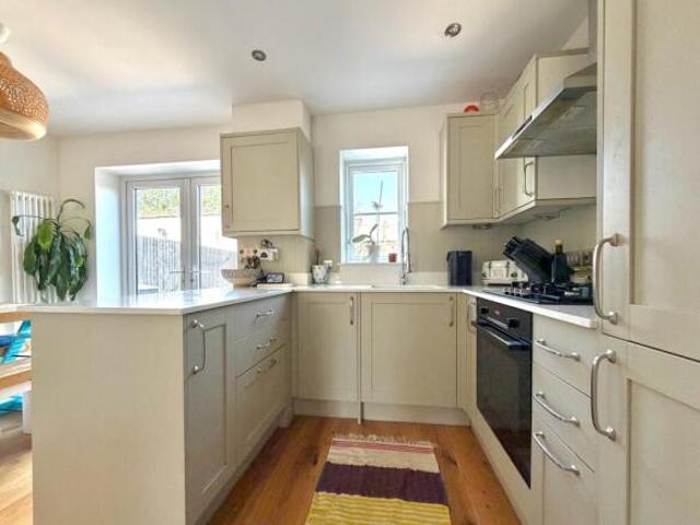 2 bedroom end of terrace house for sale in Cecil Street, Watford, WD24