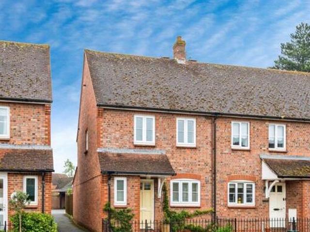 2 Bedroom End Of Terrace House For Sale In Crowmarsh Gifford