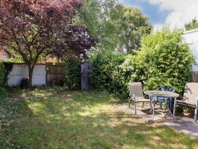 2 bedroom end of terrace house for sale in Ainsworth Street, Cambridge, CB1