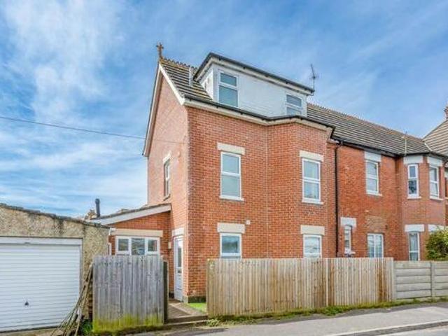 2 Bedroom End Of Terrace House For Sale In Bournemouth, Dorset