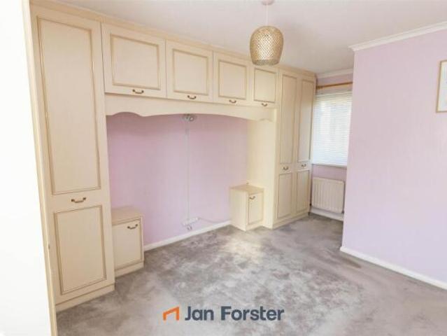 2 bedroom end of terrace house for sale in Bowes Court, Newcastle Upon Tyne, NE3
