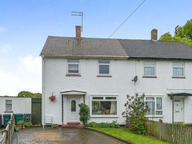 2 Bedroom End Of Terrace House For Sale In Barnet