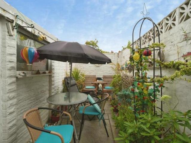 2 bedroom end of terrace house for sale in Barton Road, BOLTON, Lancashire, BL4