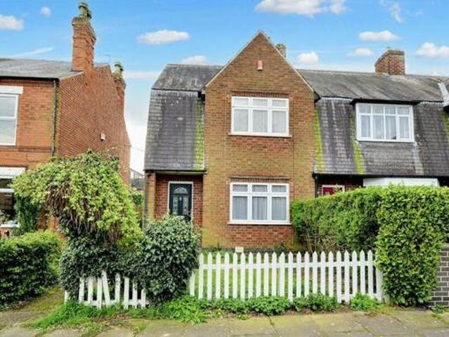 2 Bedroom End Of Terrace House For Sale In Beeston