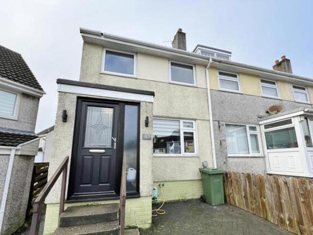 2 Bedroom End Of Terrace House For Sale In Bemahague Avenue