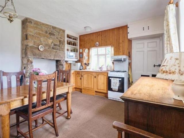 2 bedroom end of terrace house for sale in Black Lane, Loxley, Sheffield, S6