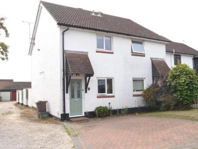 2 bedroom end of terrace house for sale in Blacklock, CM2