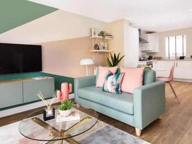 2 Bedroom End Of Terrace House For Sale In Bridlington, East Riding Of Yorkshire