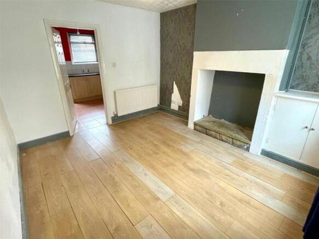 2 bedroom end of terrace house for sale in Broadway, Lancaster, Lancashire, LA1
