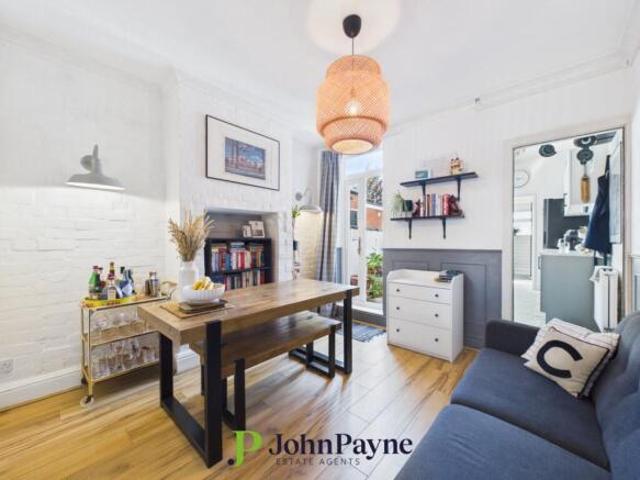 2 bedroom end of terrace house for sale in Broomfield Road, Earlsdon, Coventry, CV5