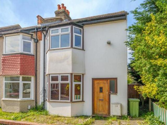 2 Bedroom End Of Terrace House For Sale In Bromley