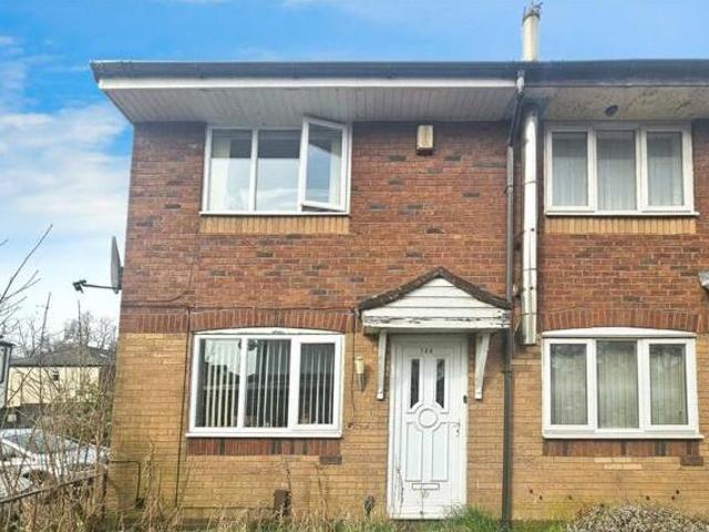 2 Bedroom End Of Terrace House For Sale In Bury, Greater Manchester
