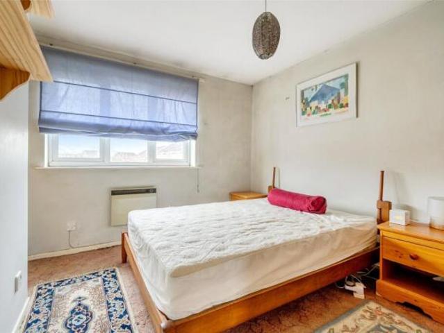 2 bedroom end of terrace house for sale in Bushy Close, Oxford, Oxfordshire, OX2