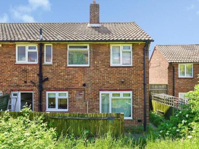 2 bedroom end of terrace house for sale in George Gurr Crescent, Folkestone, Kent, CT19