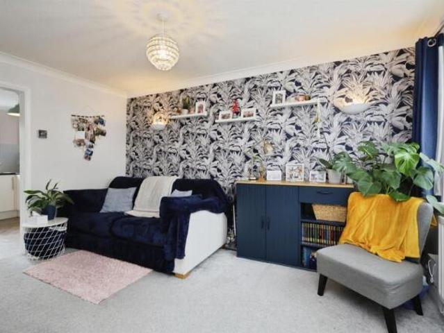 2 bedroom end of terrace house for sale in Glenmore Mews, Eastbourne, BN21