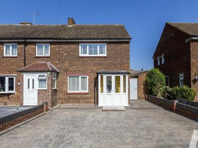 2 Bedroom End Of Terrace House For Sale In Gravesend, Kent