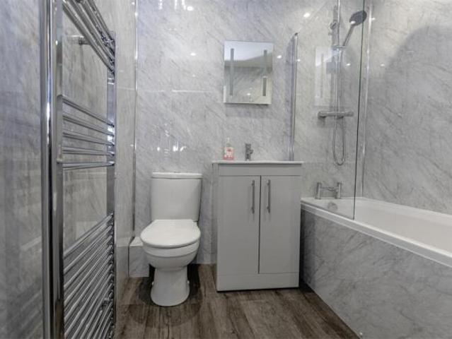 2 bedroom end of terrace house for sale in Greenwood Street, Primrose Street, Huddersfield, HD4