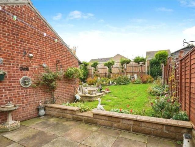 2 bedroom end of terrace house for sale in Drayton Way, Gloucester, Gloucestershire, GL4