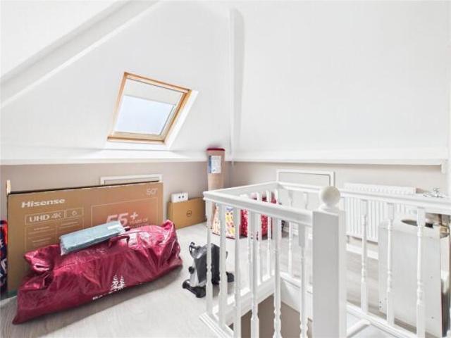 2 bedroom end of terrace house for sale in Durleigh Close, Bristol, BS13