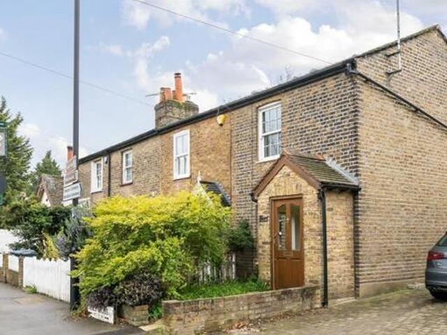 2 Bedroom End Of Terrace House For Sale In Enfield