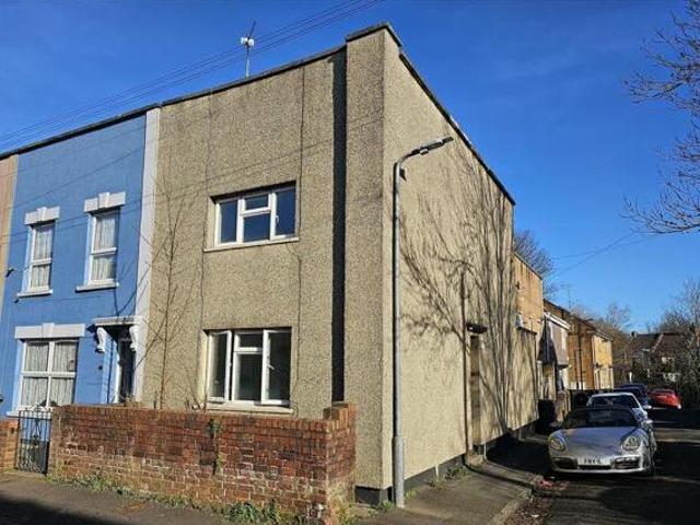 2 Bedroom End Of Terrace House For Sale In Easton, Bristol