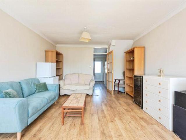 2 bedroom end of terrace house for sale in Edwards Close, Worcester Park, KT4