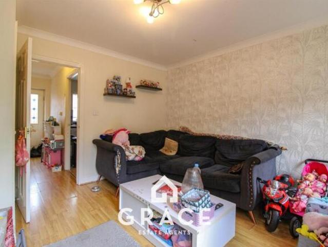 2 bedroom end of terrace house for sale in Forester Close, Pinewood, Ipswich, IP8
